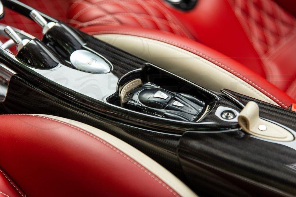 Pagani Huayra Interior Shifter